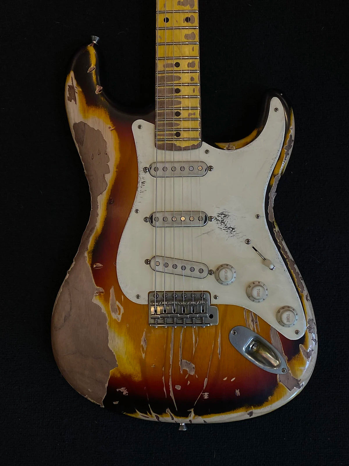 Nash S-57 - Extra Heavy Relic Sunburst – Dan’s Music Center